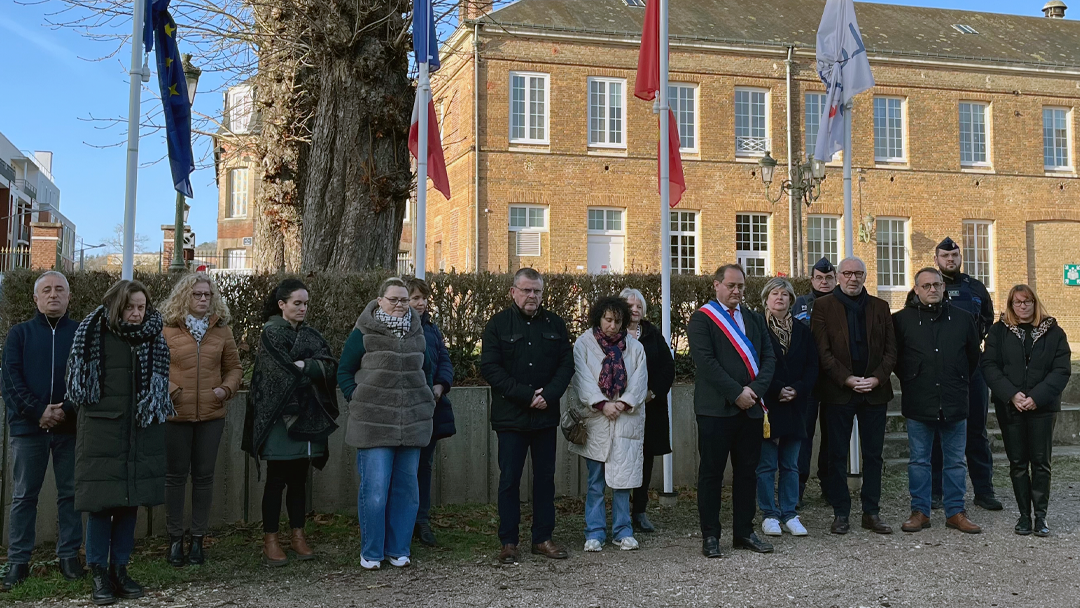Journée de Deuil National en Hommage aux victimes du cyclone Chido ... Journée de Deuil National en Hommage aux victimes du cyclone Chido ...
